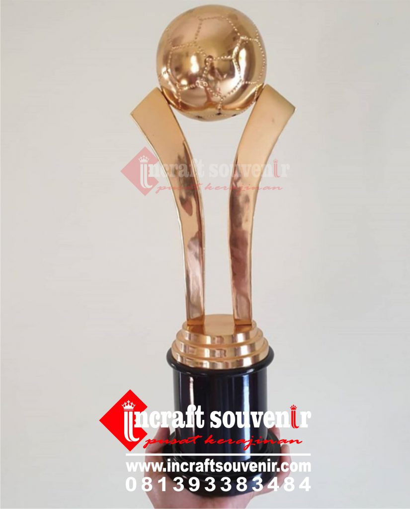 PIALA KAYU CUSTOM PC5 - Plakat Souvenir